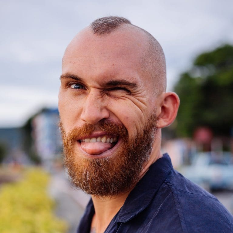 Free Gay Chat With Daddies 🏳️‍🌈 Connect Safely With Older Men Online ...